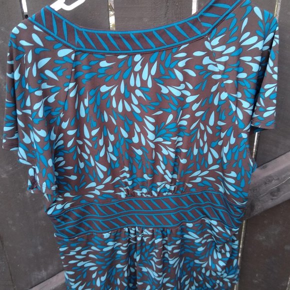 Apt. 9 | Tops | Apt 9 Petal Pattern Short Sleeve Size Xl | Poshmark